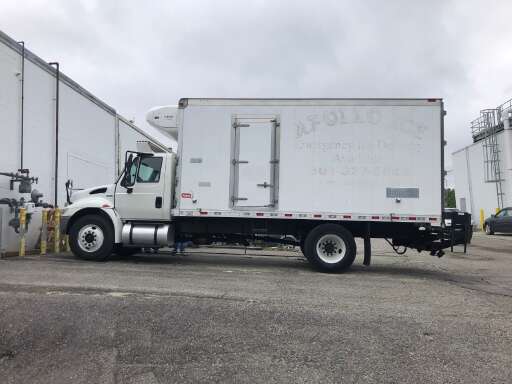 Box Truck - Straight Trucks For Sale on CommercialTruckTrader.com