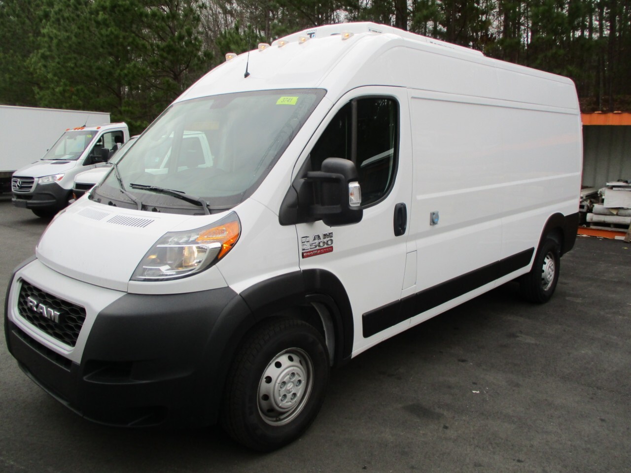Cargo Vans with Refrigerated Trucks For Sale Near Me - Commercial Truck ...