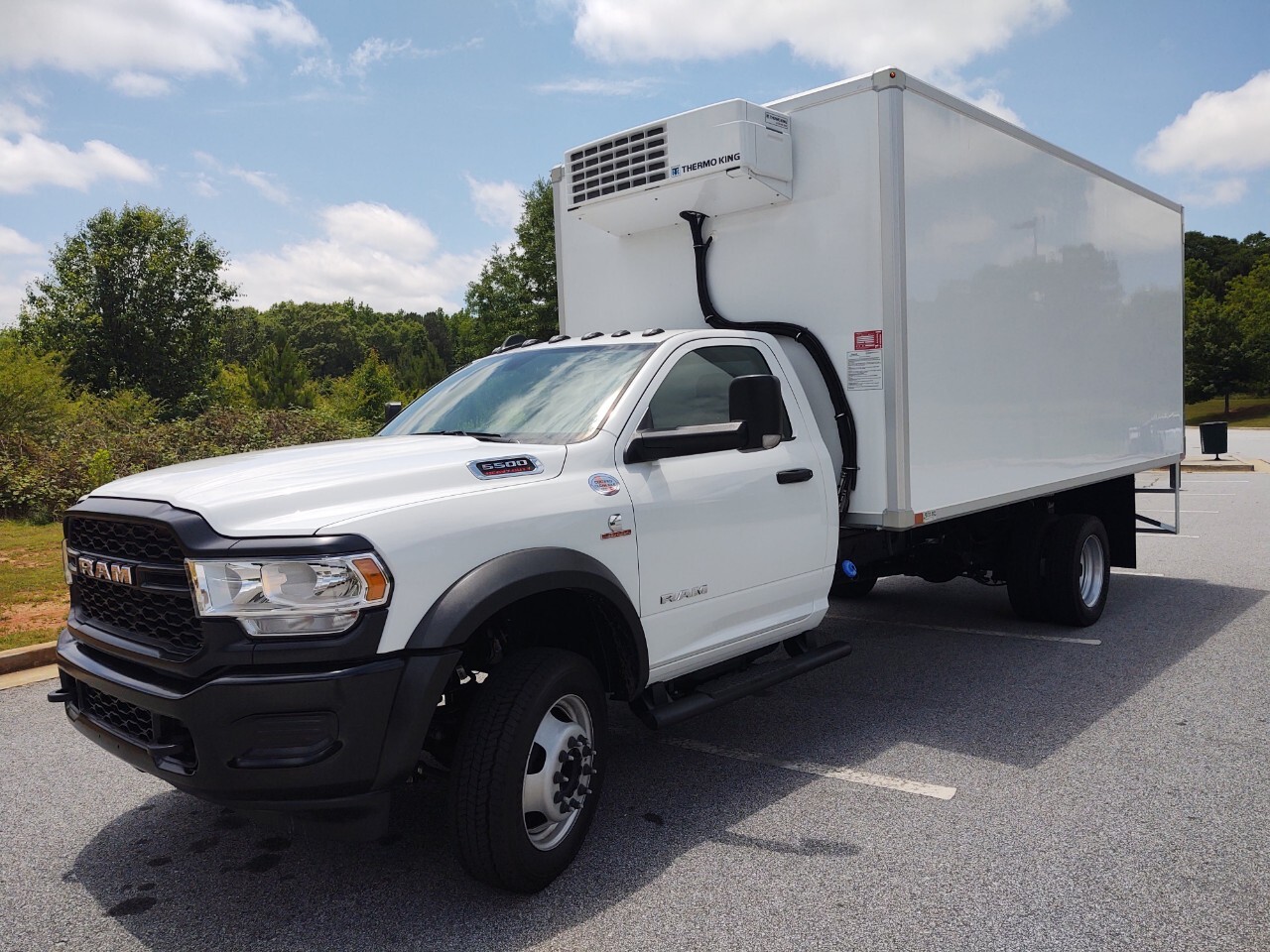 5500 For Sale - Ram 5500 Box Truck - Straight Trucks Near Me ...