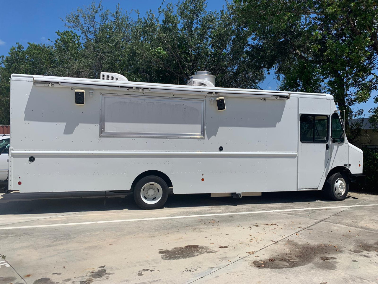 Ford Commercial Truck Chassis at Sandra Slavin blog