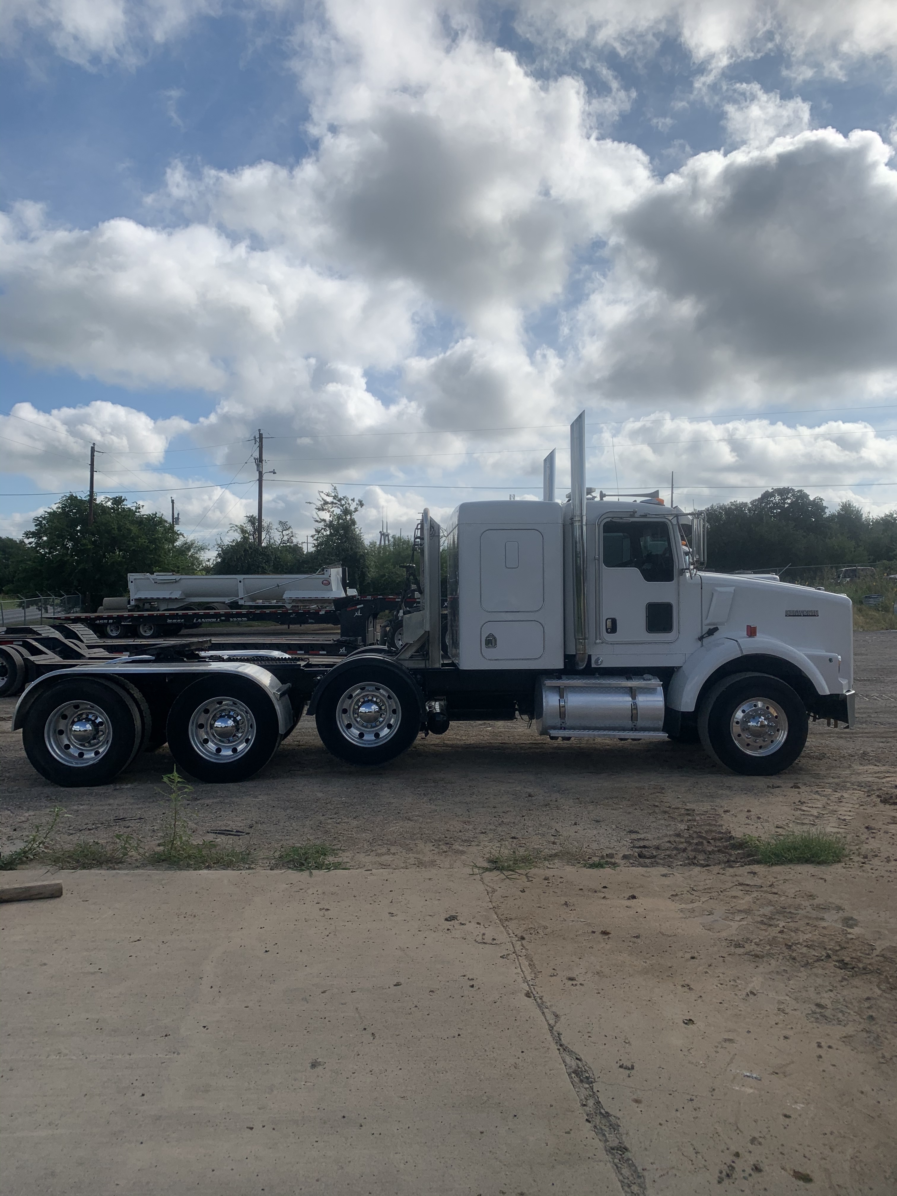 Kenworth For Sale - Kenworth Class 6 (gvw 19501 - 26000) Trucks ...