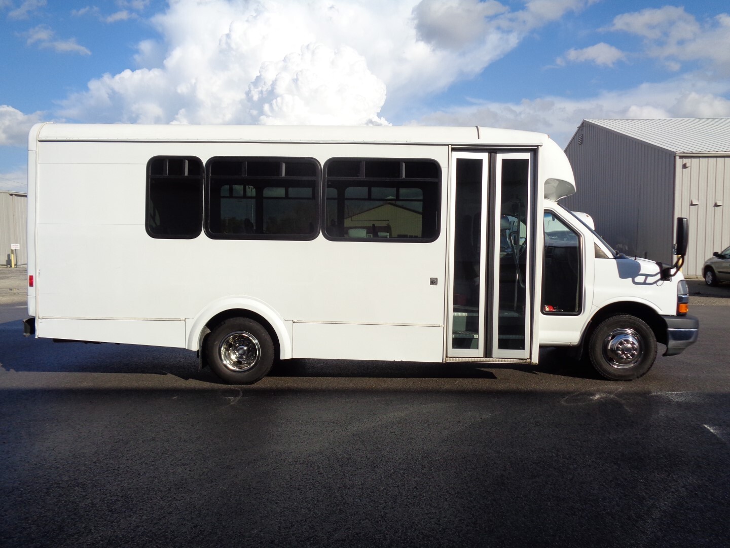 Express G4500 For Sale - Chevy Express G4500 Bus Trucks - Commercial ...