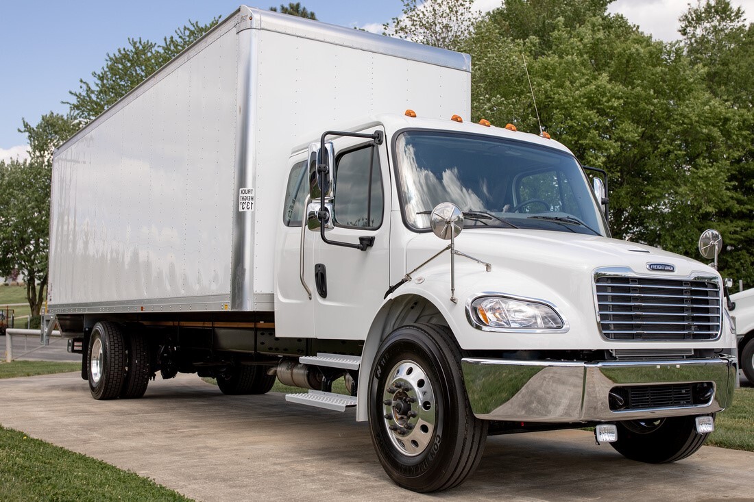 FREIGHTLINER M2 106 Conventional Sleeper Truck, Tractor Trucks For Sale ...