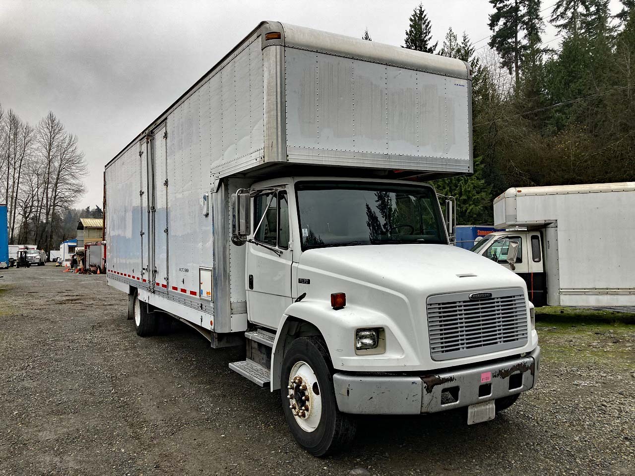 Class 7 (gvw 26001 - 33000) Trucks For Sale Near Me - Commercial Truck ...