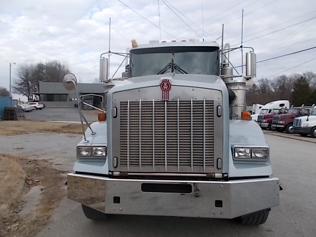 Kenworth For Sale - Kenworth Conventional - Day Cab Trucks - Commercial ...