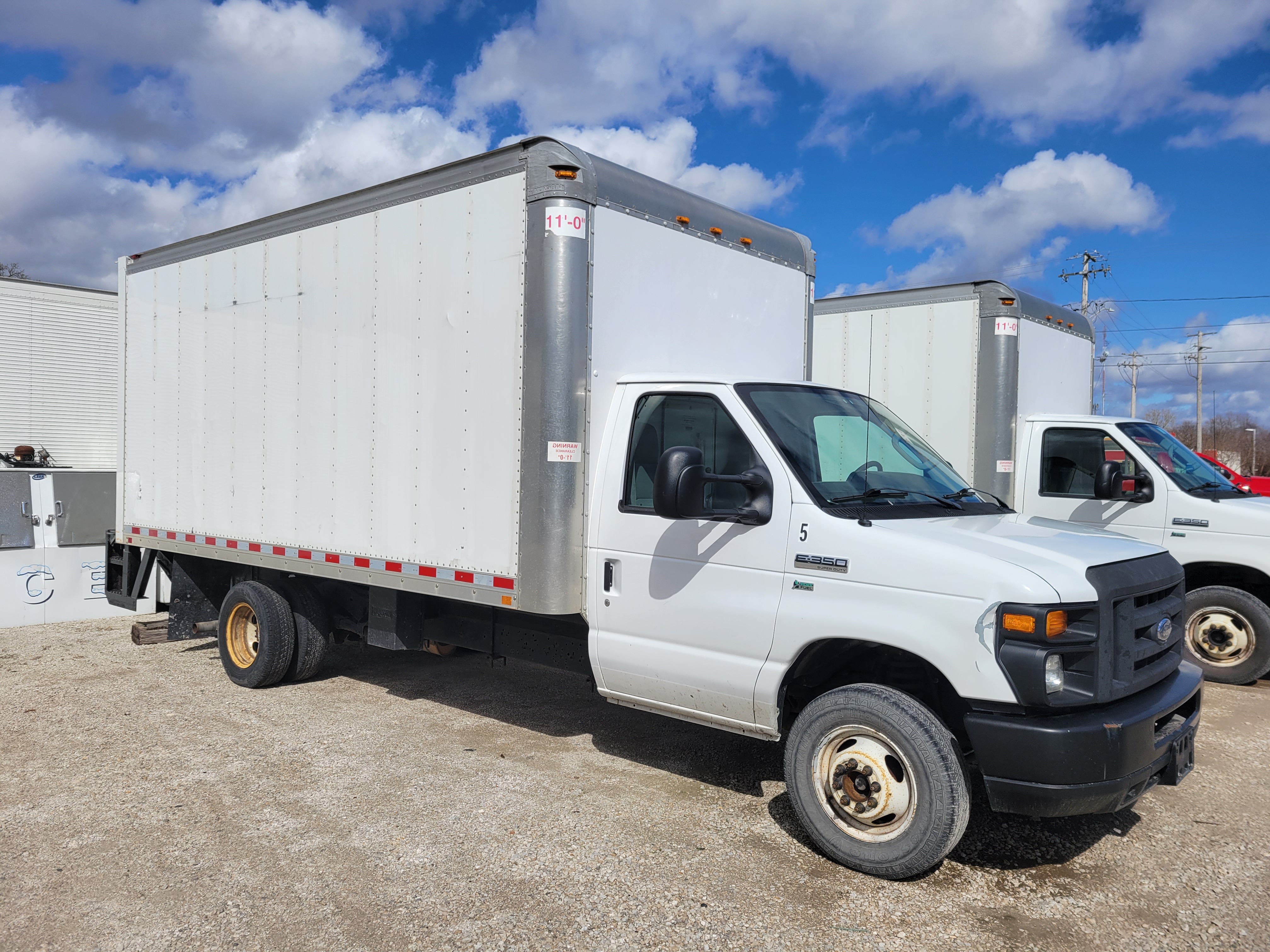 E350 For Sale - Ford E350 Box Truck - Straight Trucks Near Me ...