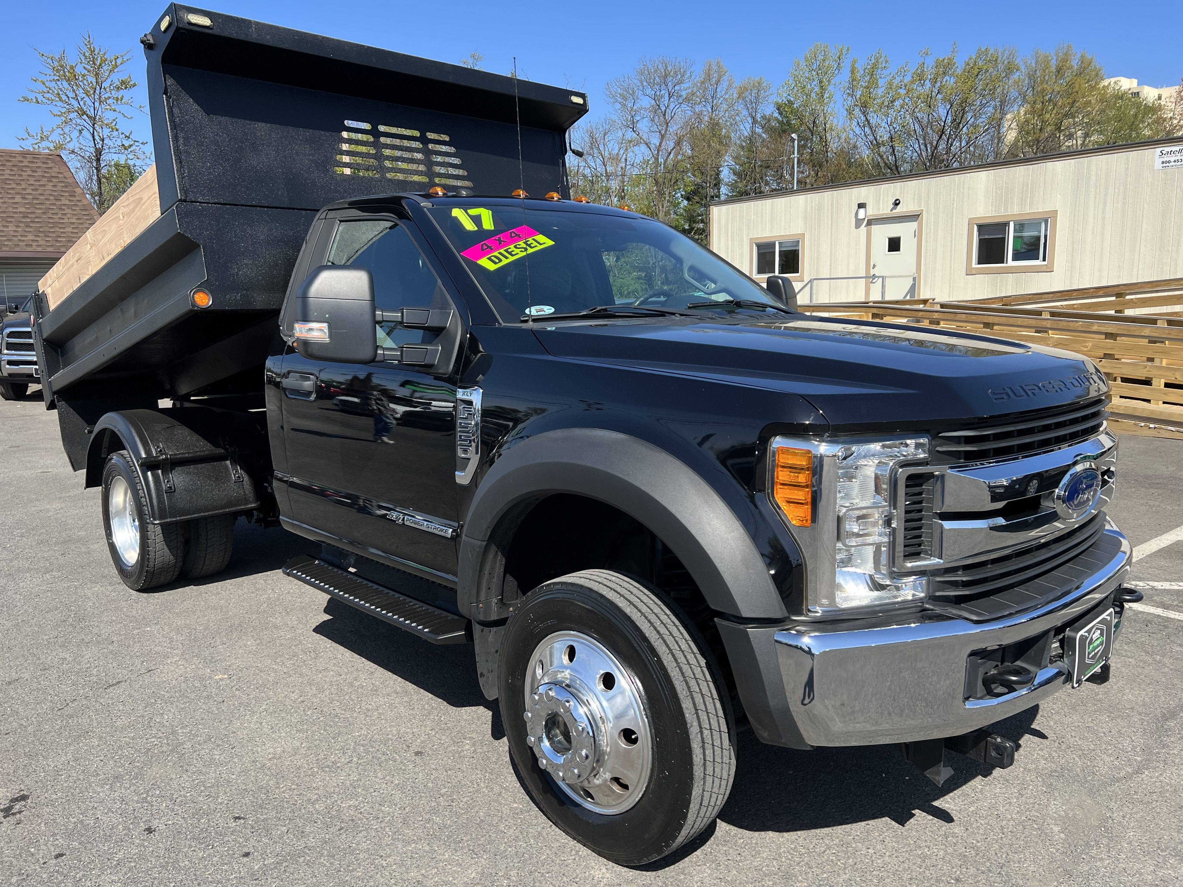 F550 Dump Truck For Sale