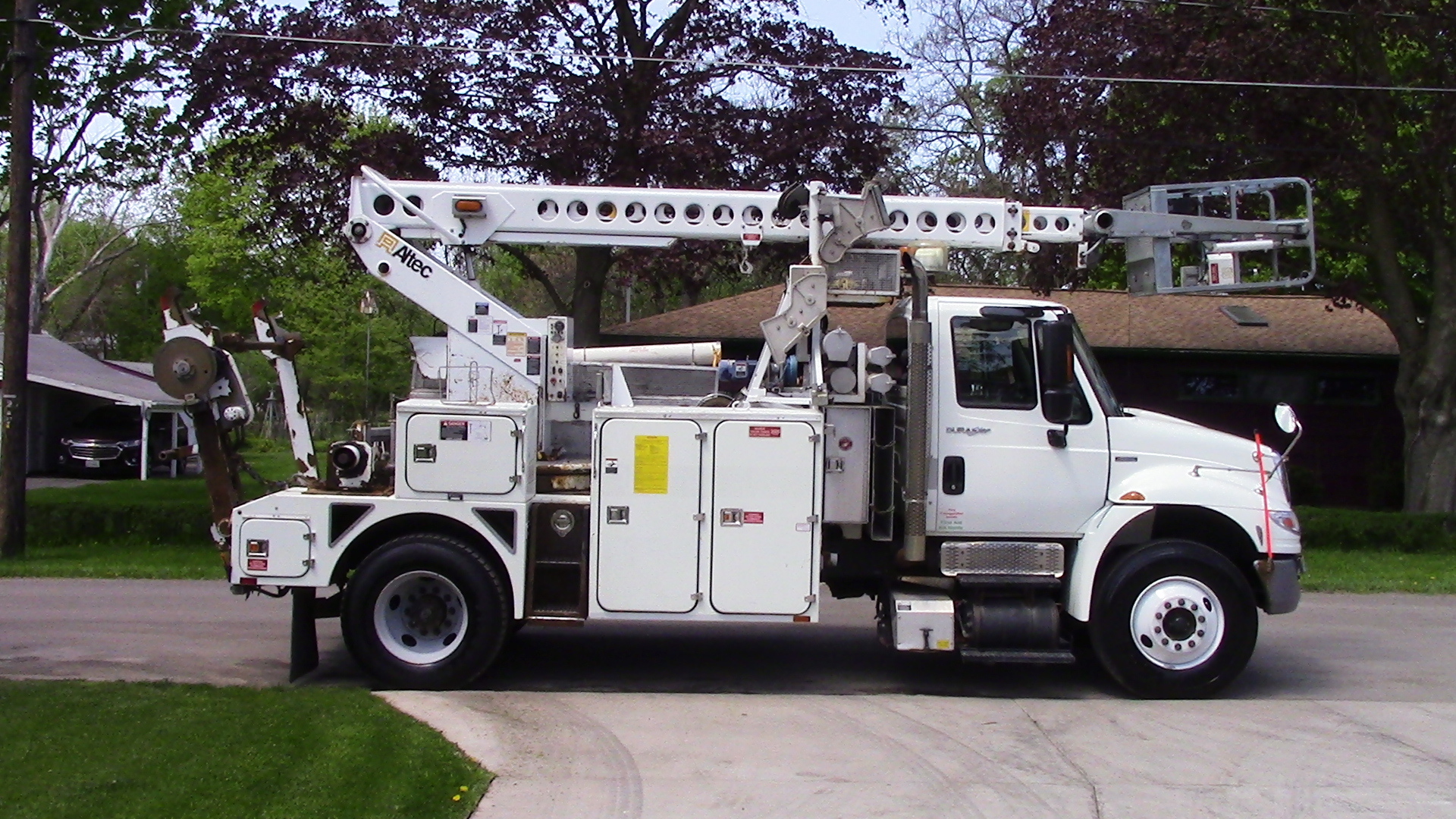 Cable Dispenser Trucks For Sale Near Me - Commercial Truck Trader