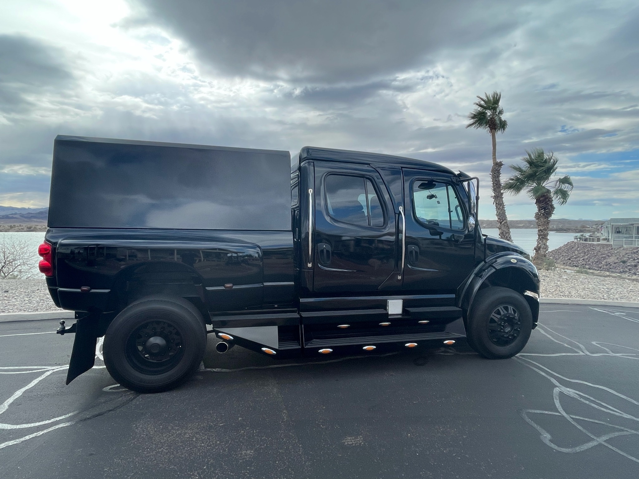 Sport Chassis P2 For Sale - Freightliner Sport Chassis P2 Trucks Near ...