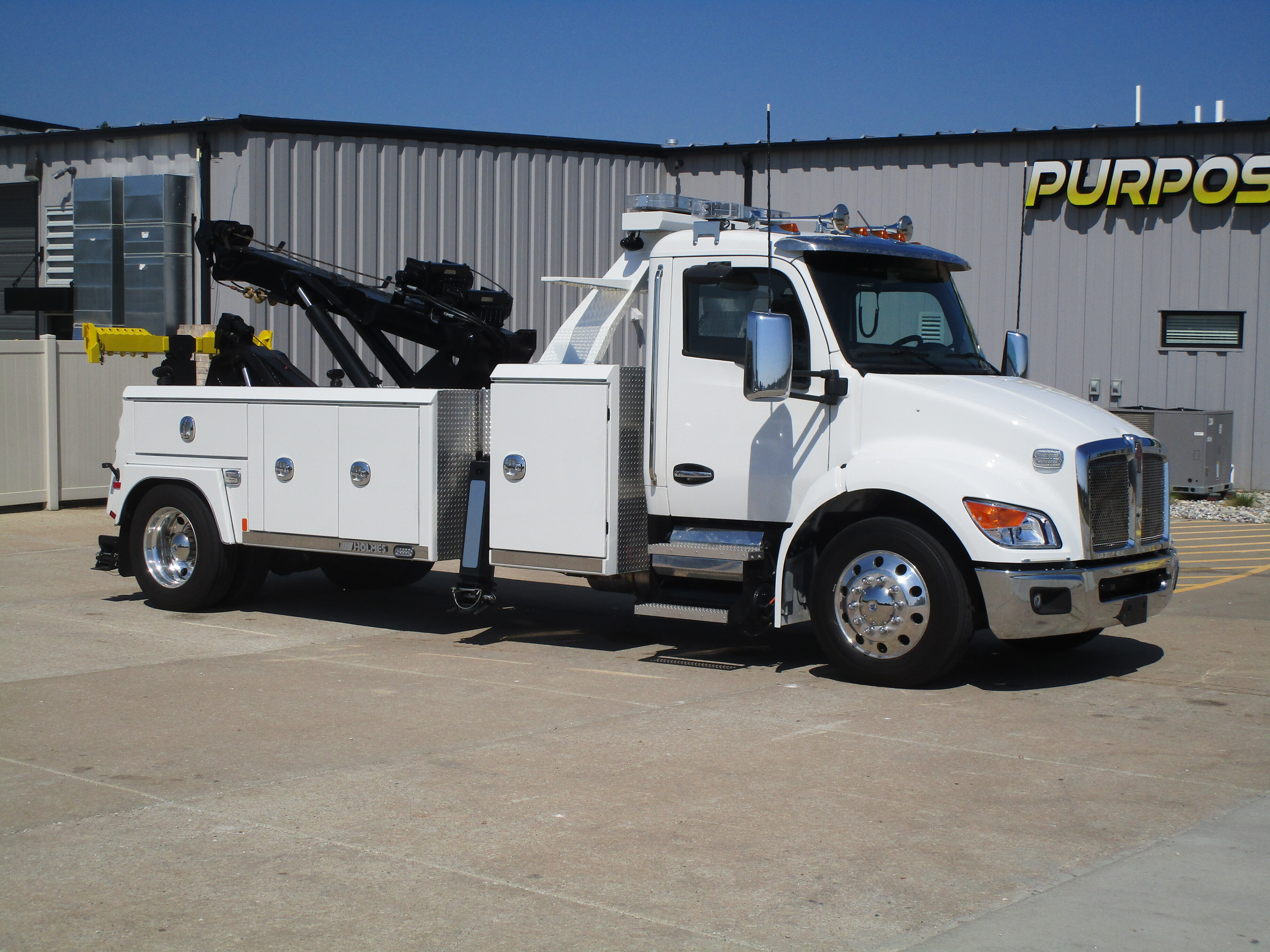 Wrecker Tow Truck Class 7 (gvw 26001 - 33000) Trucks For Sale Near Me ...