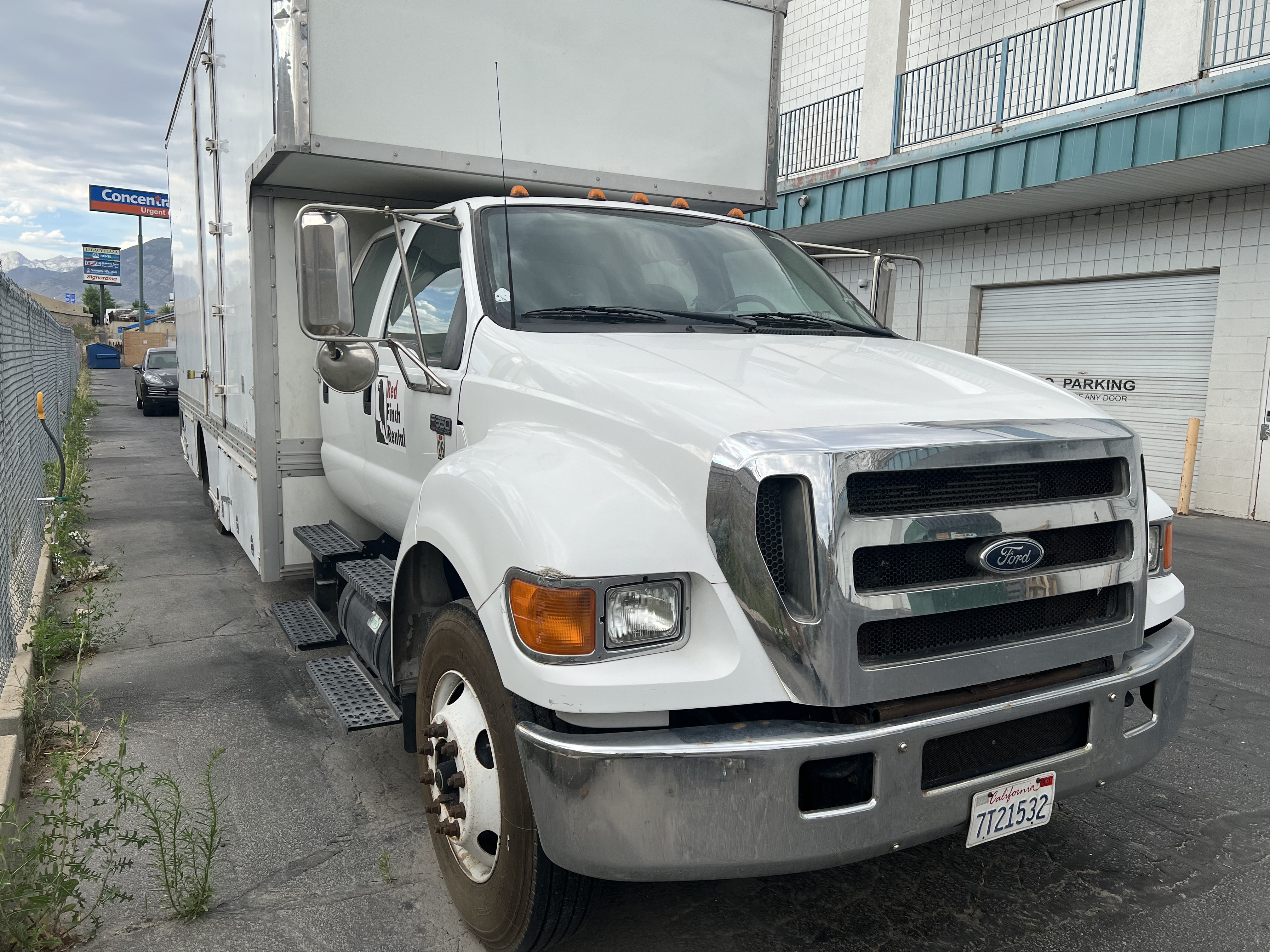 Ford For Sale - Ford Box Truck - Straight Trucks Near Me - Commercial ...