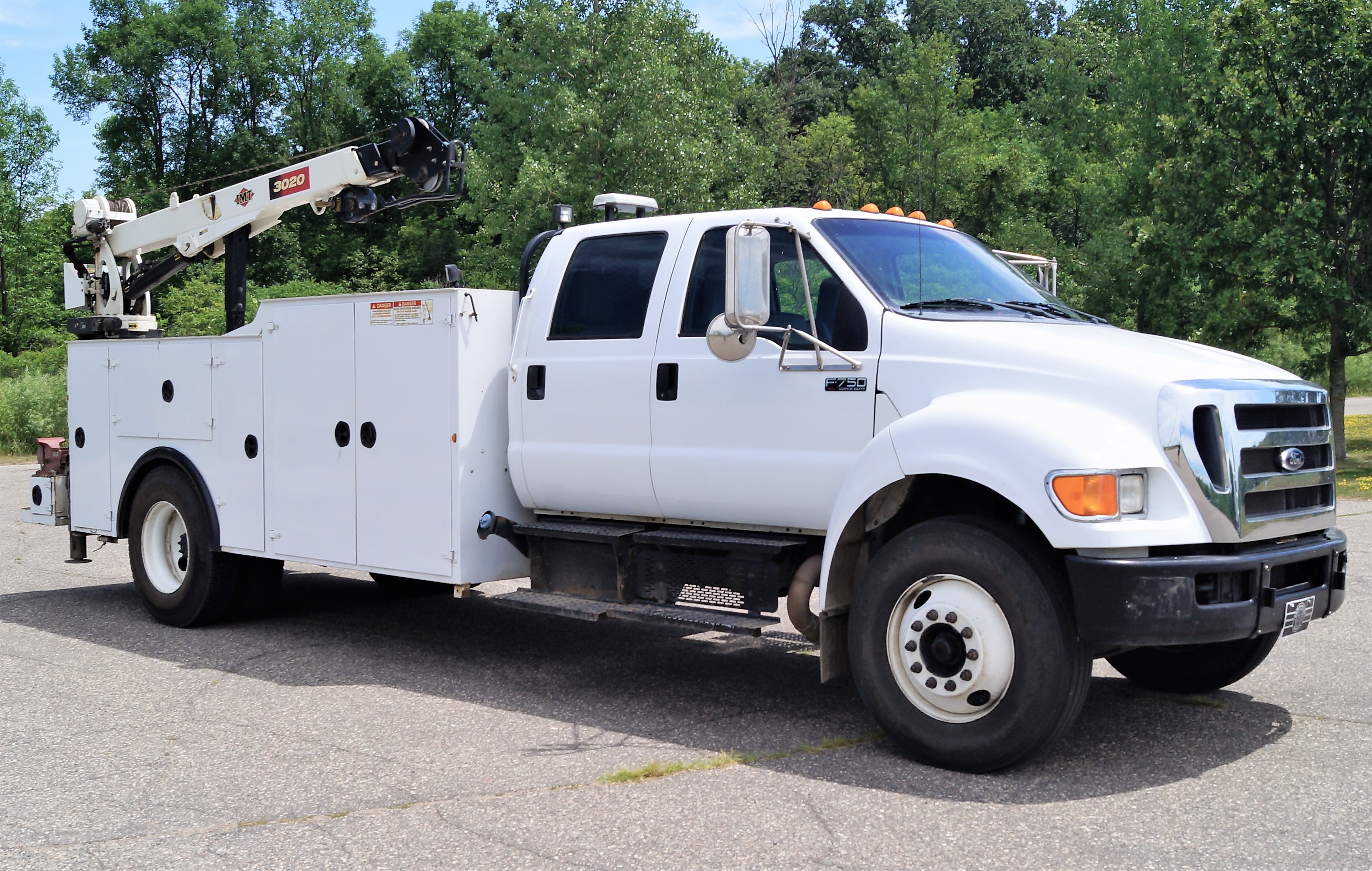 CREW CAB Class 6 (gvw 19501 - 26000) Trucks For Sale Near Me ...