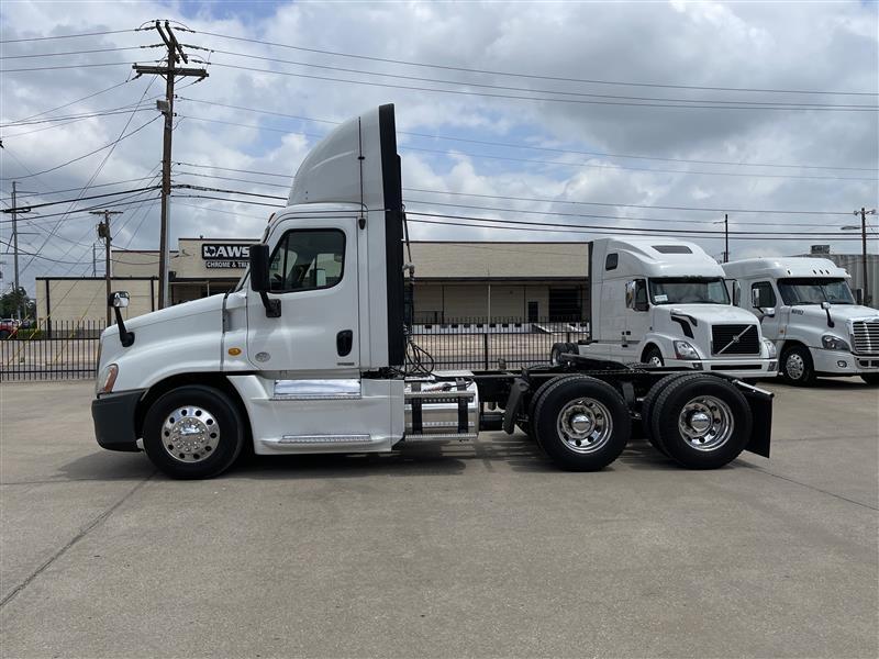 Dallas, TX - Freightliner For Sale - Freightliner Trucks - Commercial ...