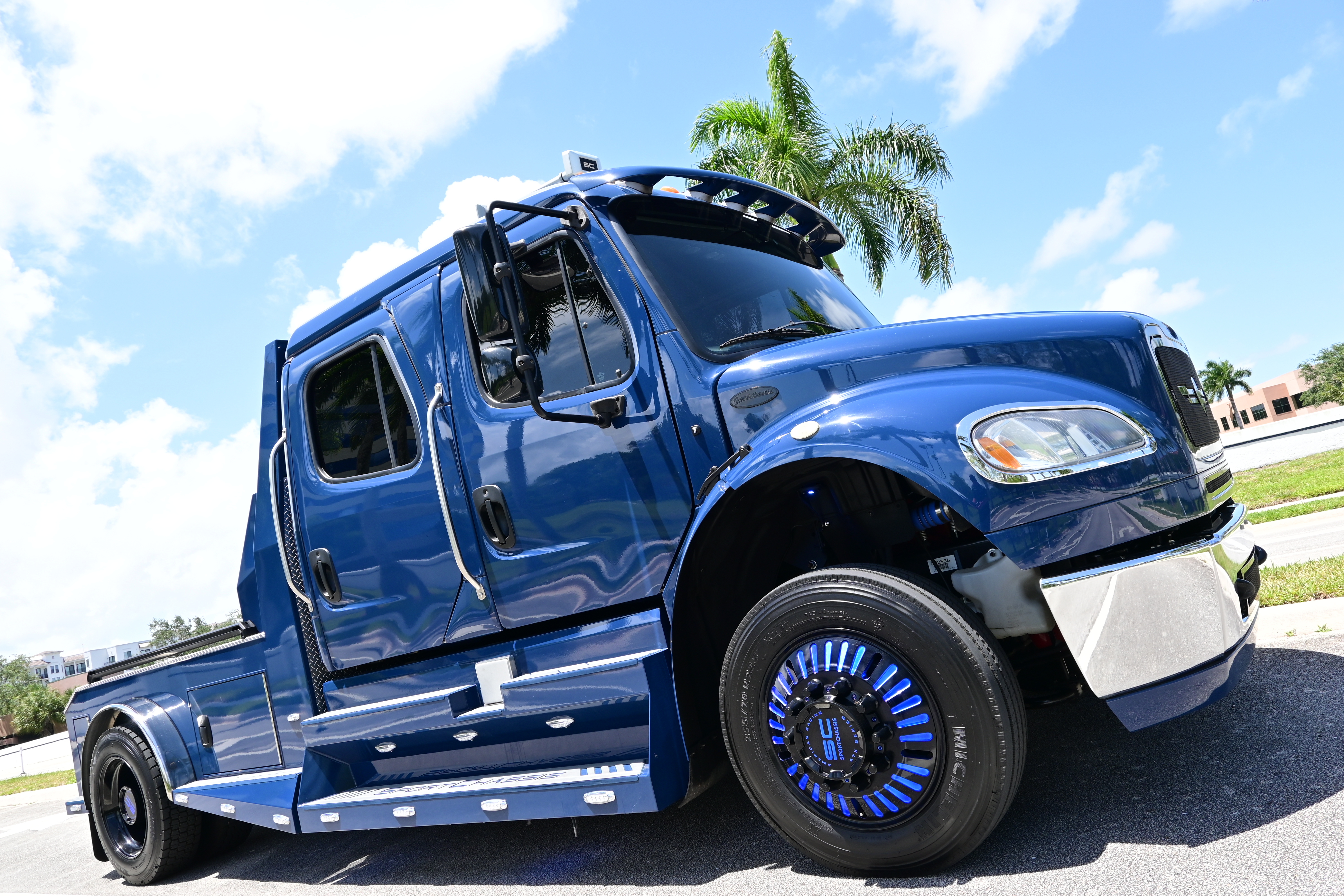 Sportchassis RHA114 For Sale - Freightliner Sportchassis RHA114 Hauler ...