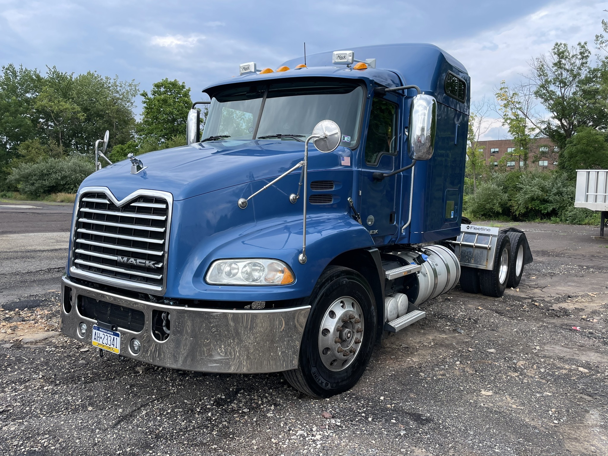 CXU613 For Sale - Mack CXU613 Trucks Near Me - Commercial Truck Trader