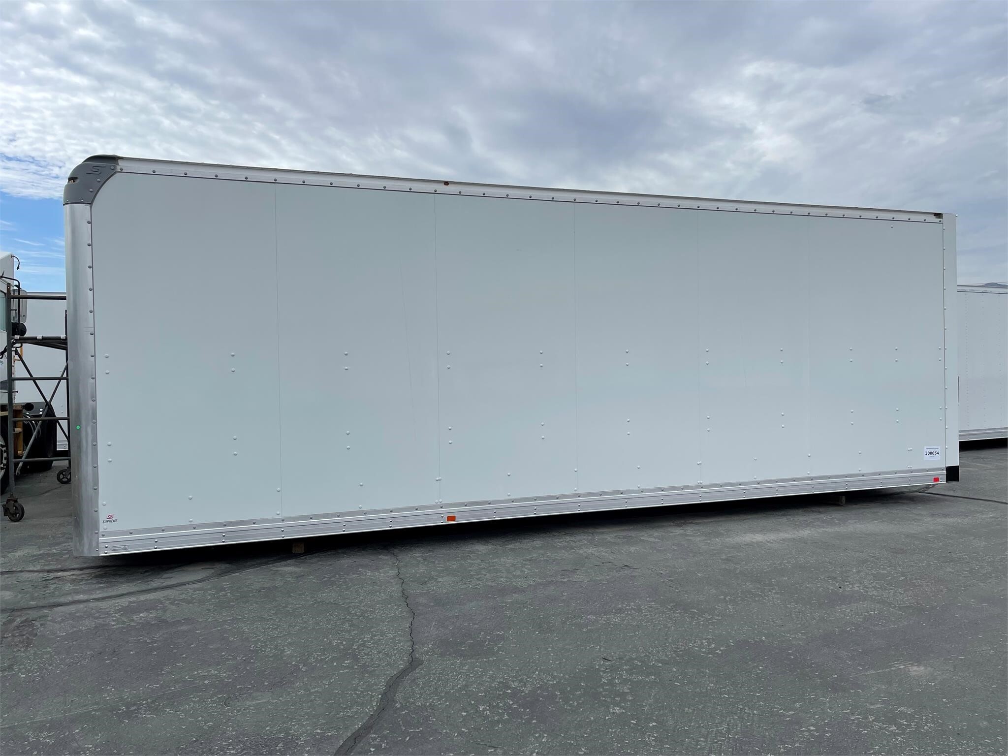 Dry Van Body Only Trucks For Sale Near Me - Commercial Truck Trader