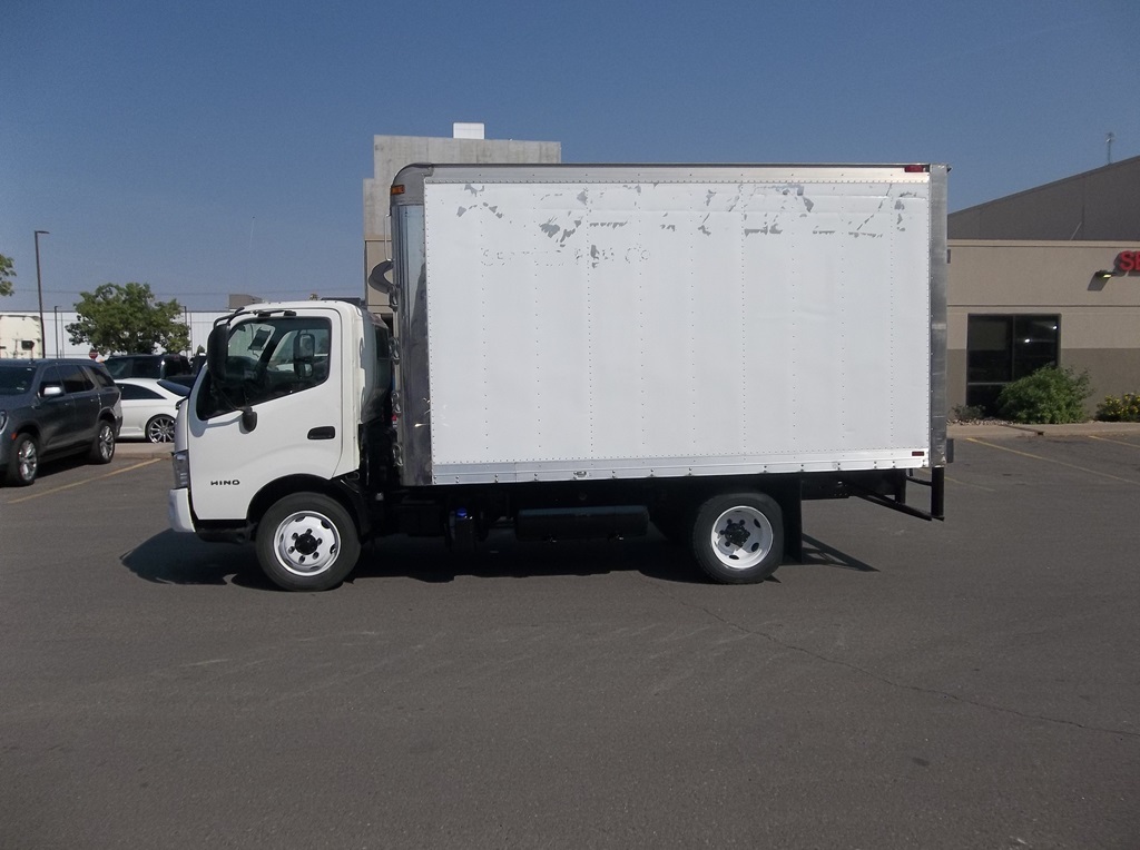 Cabover Truck - COE Trucks with Box Trucks For Sale Near Me ...