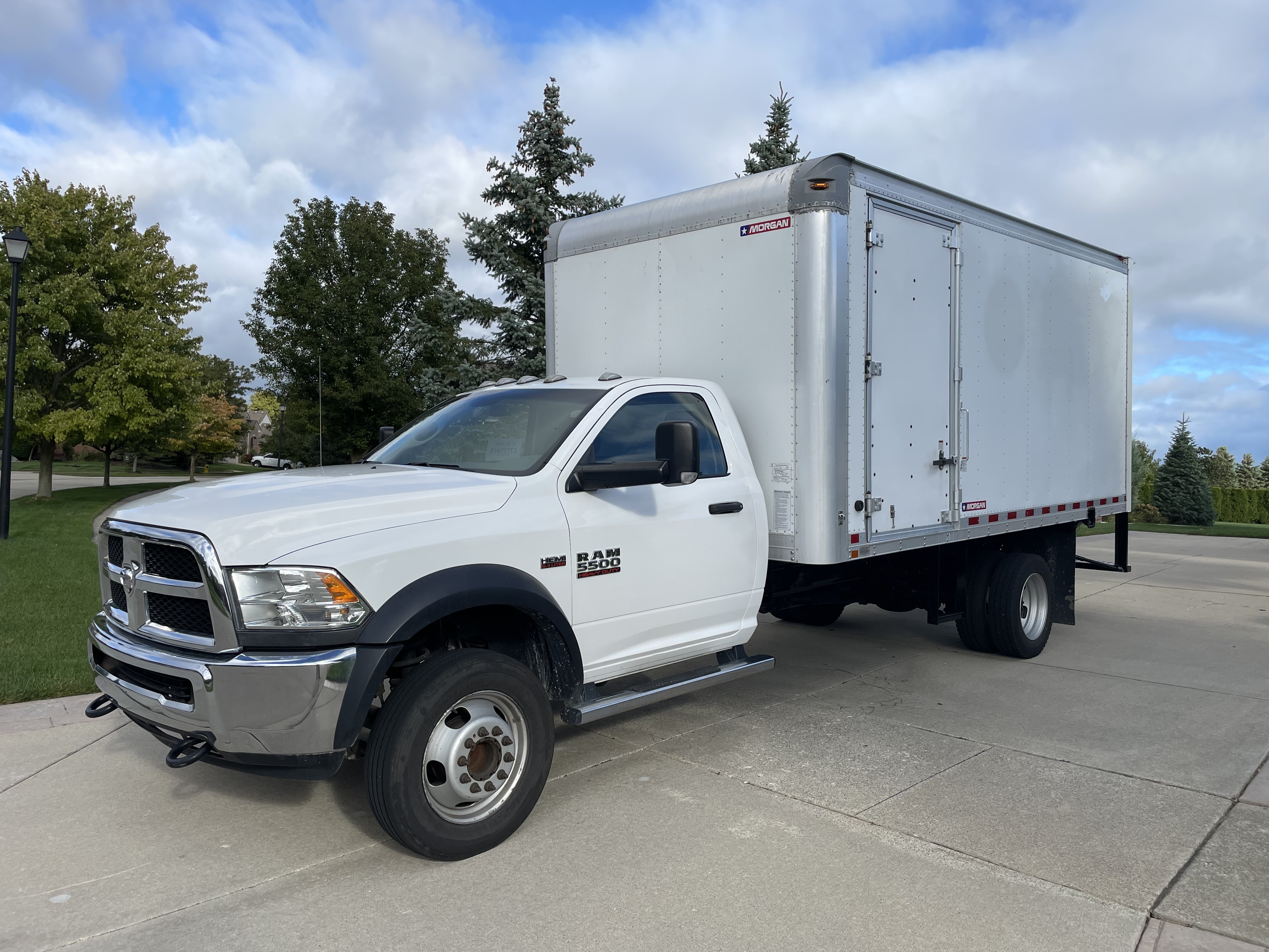 5500 For Sale - Ram 5500 Box Truck - Straight Trucks Near Me ...