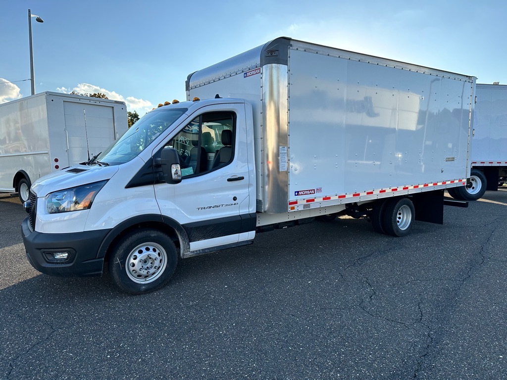 Transit For Sale - Ford Transit Cutaway-Cube Vans Near Me - Commercial ...